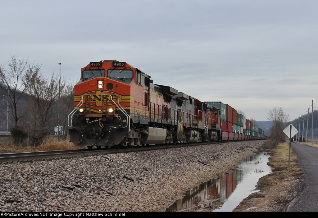 Heading West On The Cuba Sub.